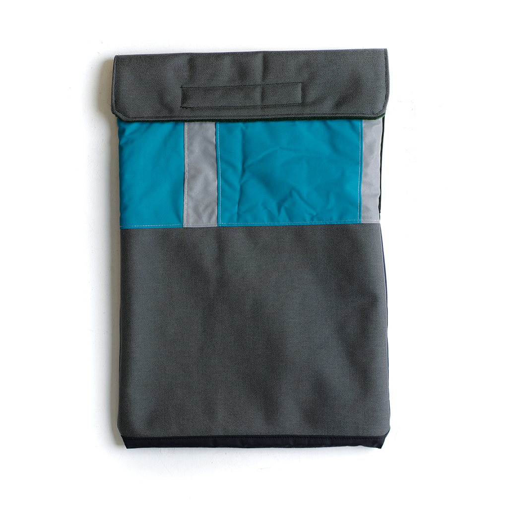 gomi 16" Laptop Sleeve #002