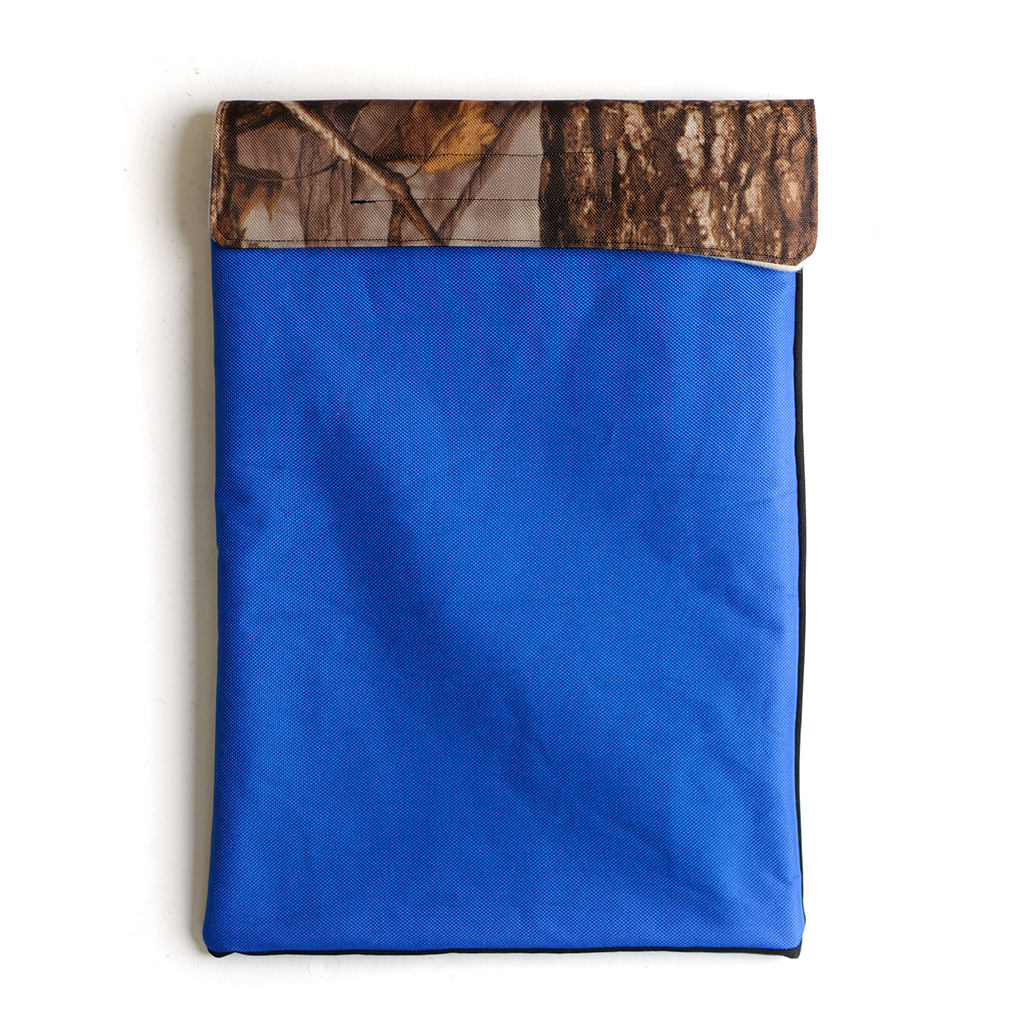 gomi 16" Laptop Sleeve #004