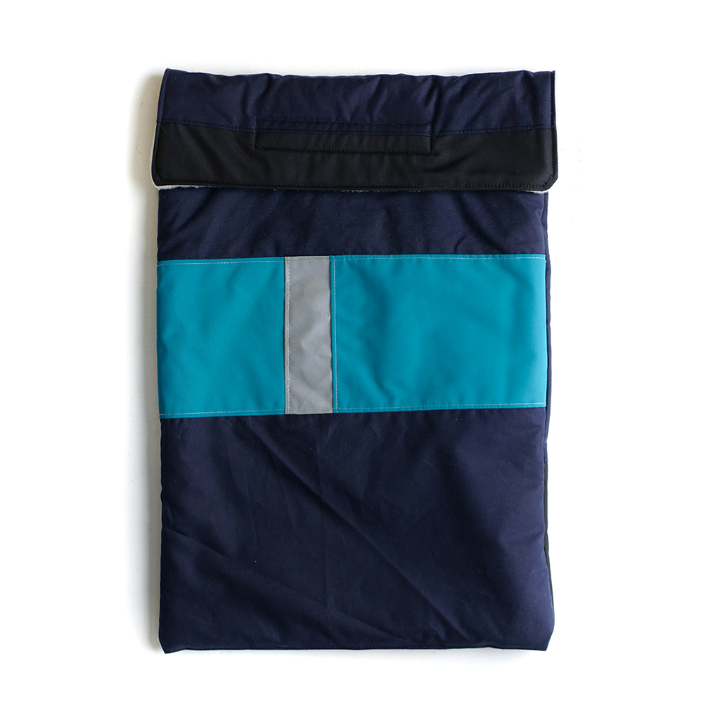 gomi 16" Laptop Sleeve #007