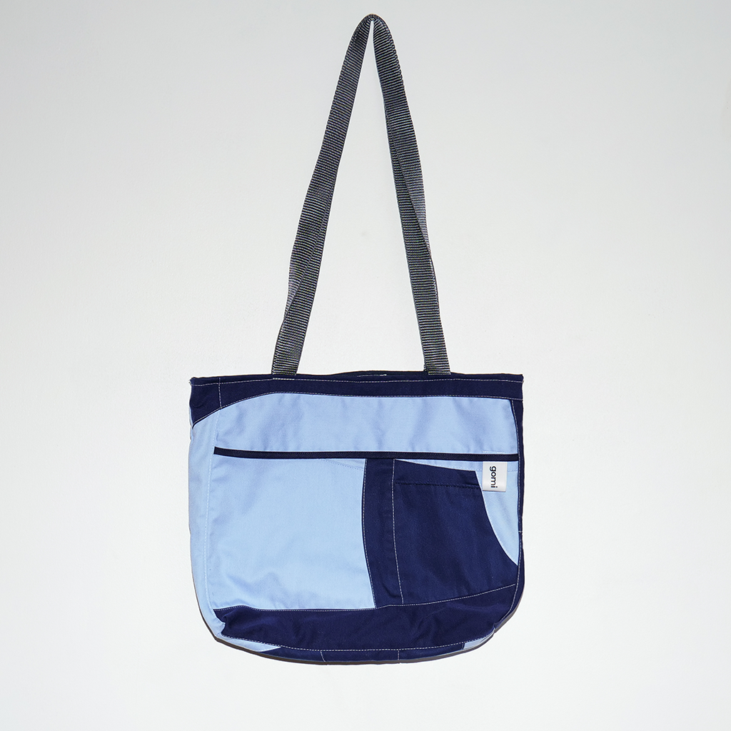 gomi x NHS Day Bag